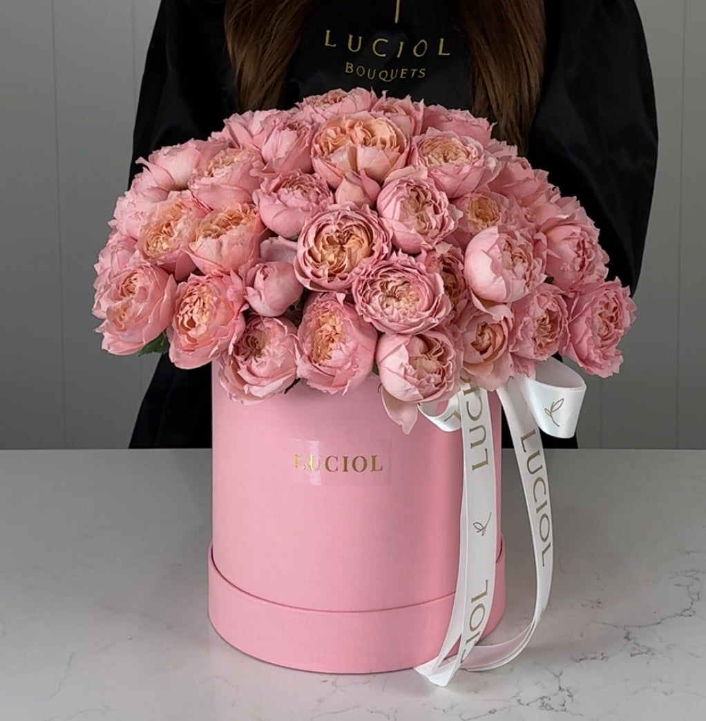 Flower Box Delivery | Luxury Roses in a Box – Luciol Bouquets Seattle ...
