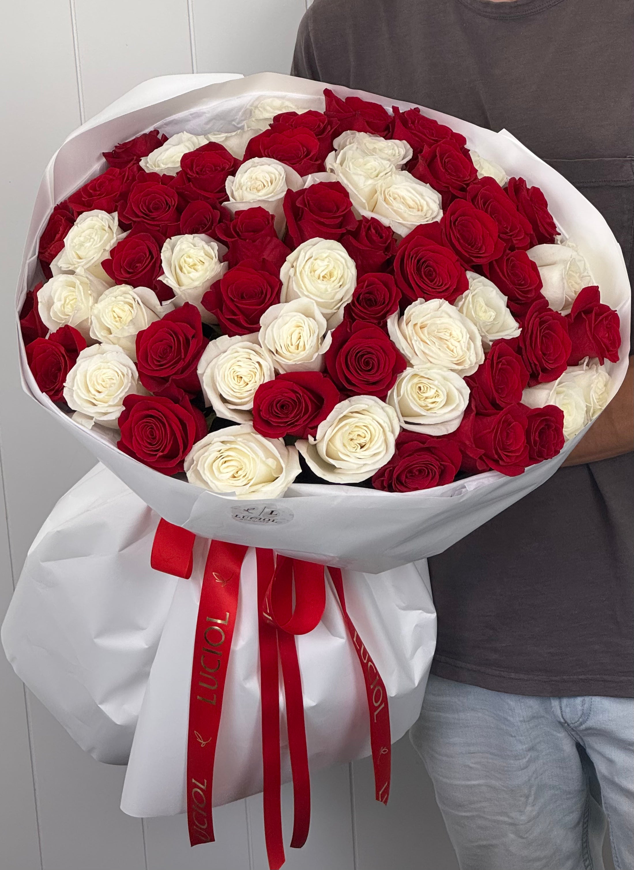 Warm Surprise Roses – Red & White Roses Delivery in Bellevue, Seattle ...